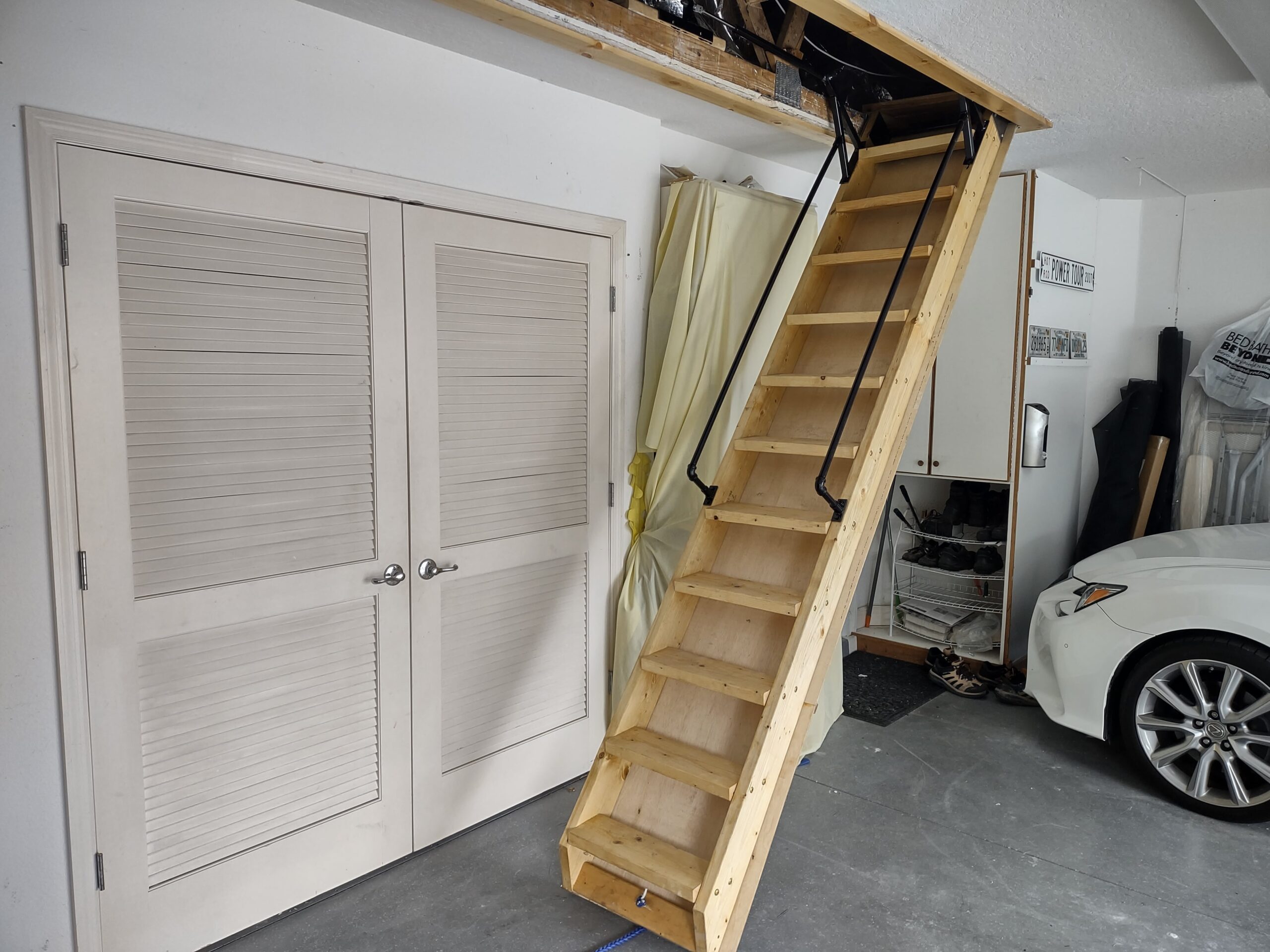 Wooden Safe Step Stairs Hardware Kit - 9 Foot Ceiling - Tri Line Attic ...